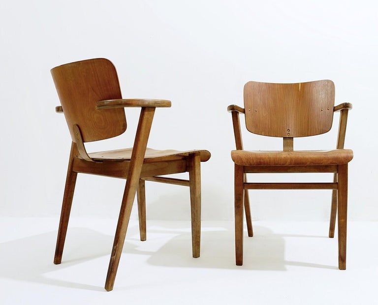 Pair Mid-Century Plywood Beech Chairs For Sale at 1stDibs