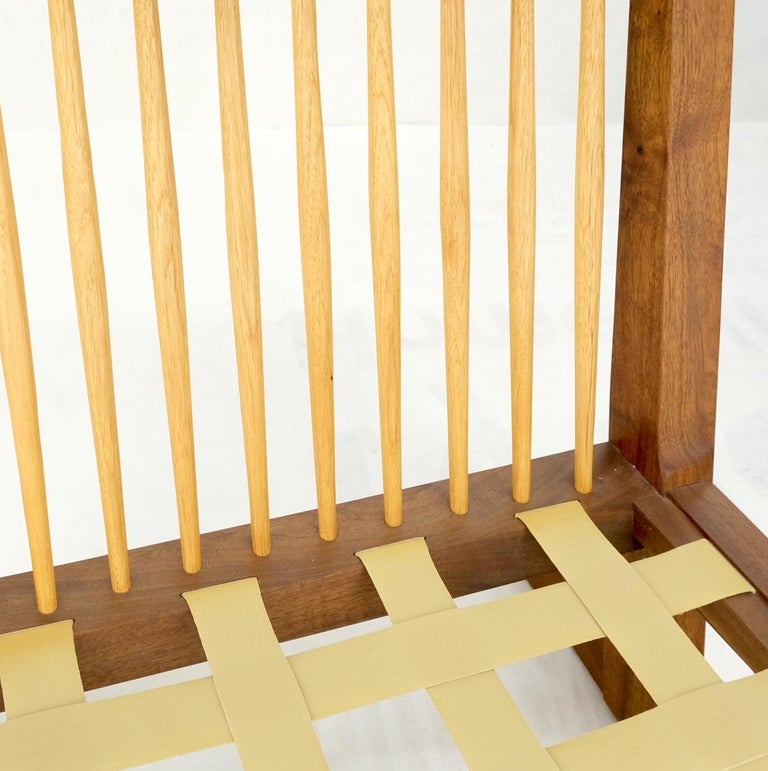 Paar Mira Nakashima-Konoid-Loungesessel nach George Nakashima, 2000 im ...