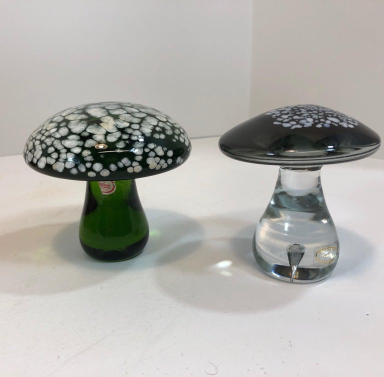 Pair of Murano Italian Art Glass Mushroom Paperweight Sculpture at ...