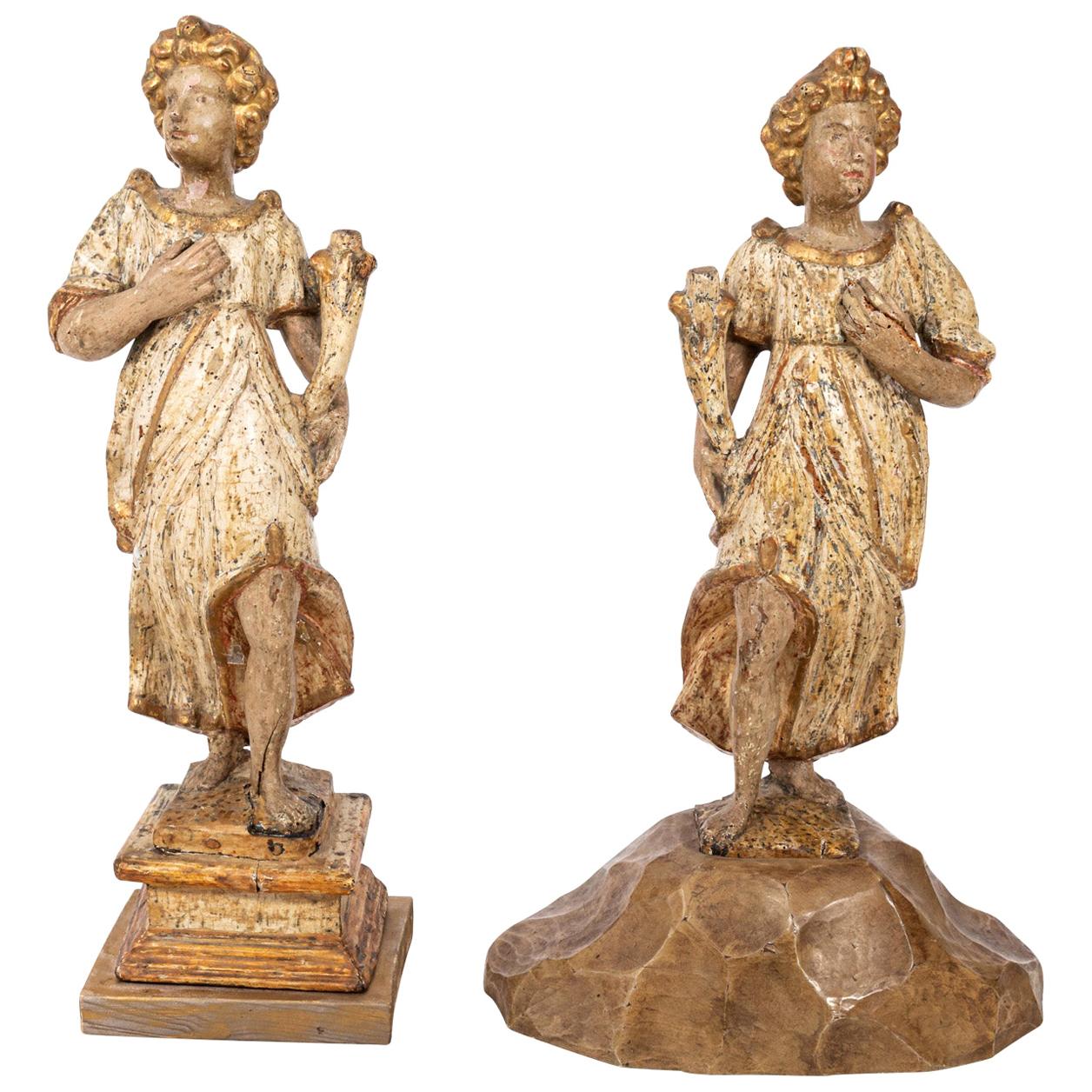 Pair of 17th Century Italian Santos Figures at 1stDibs