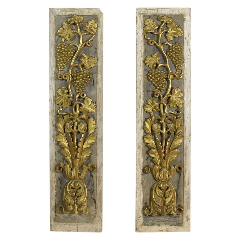 Pair of 18th Century Italian Giltwood Baroque Panels with Grapes at 1stDibs