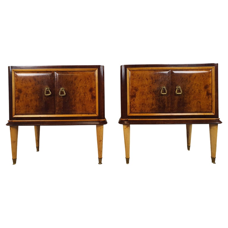 Pair of 1950s Bedside Tables in Walnut and Maple For Sale at 1stDibs