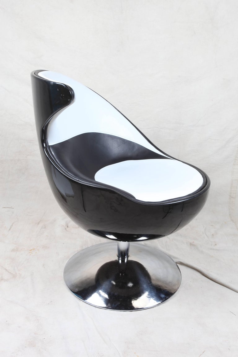 Pair of 1970s Space Age Atomic Swivel Leather Chairs at 1stDibs