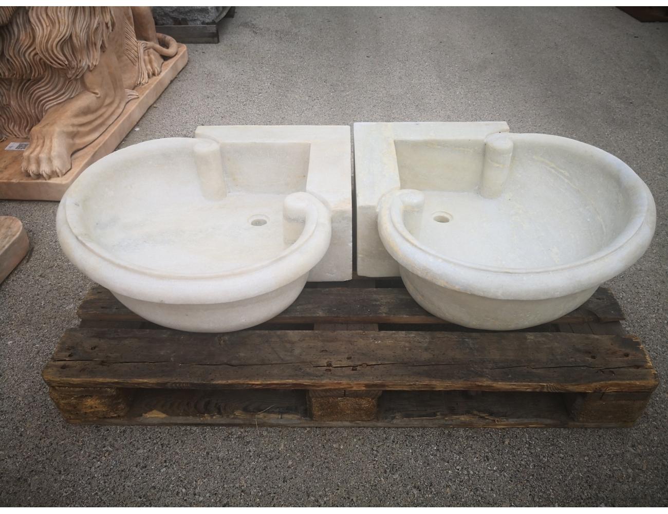 Pair of 1990s Spanish Aged Macael White Marble Opposite Corner ...