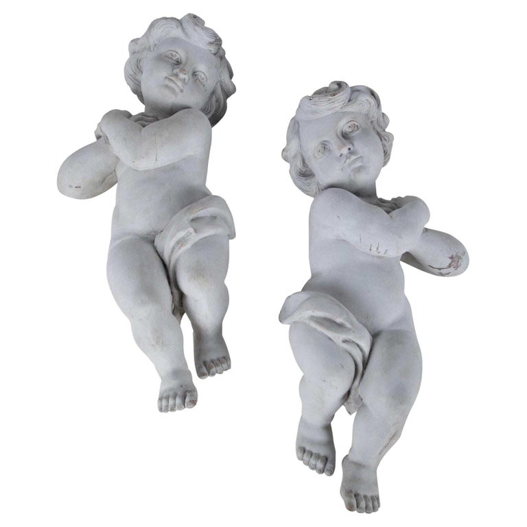 Pair of 19th Century Carved Cherubs For Sale at 1stDibs