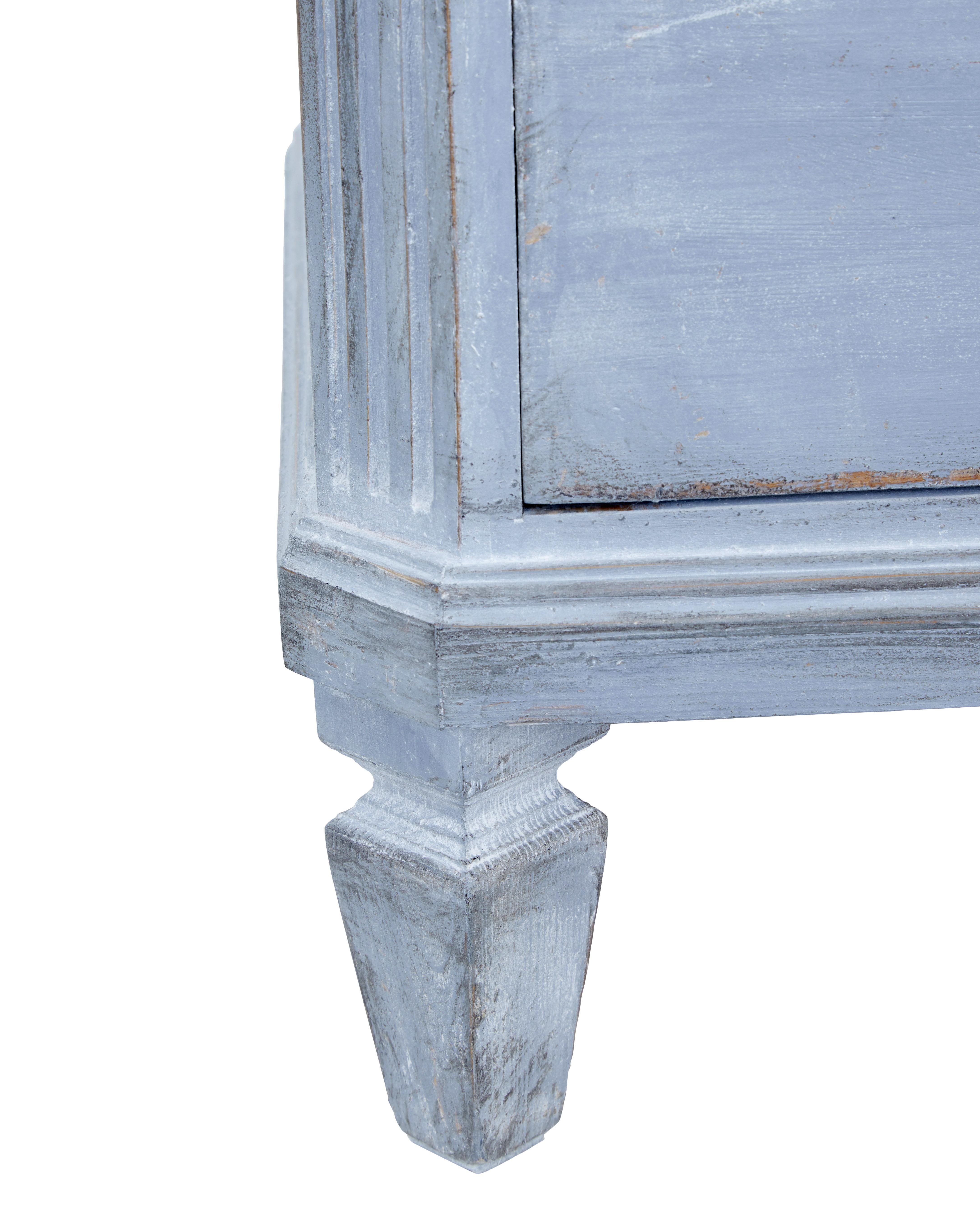 Pair of 19th Century Painted Swedish Commodes For Sale at 1stDibs