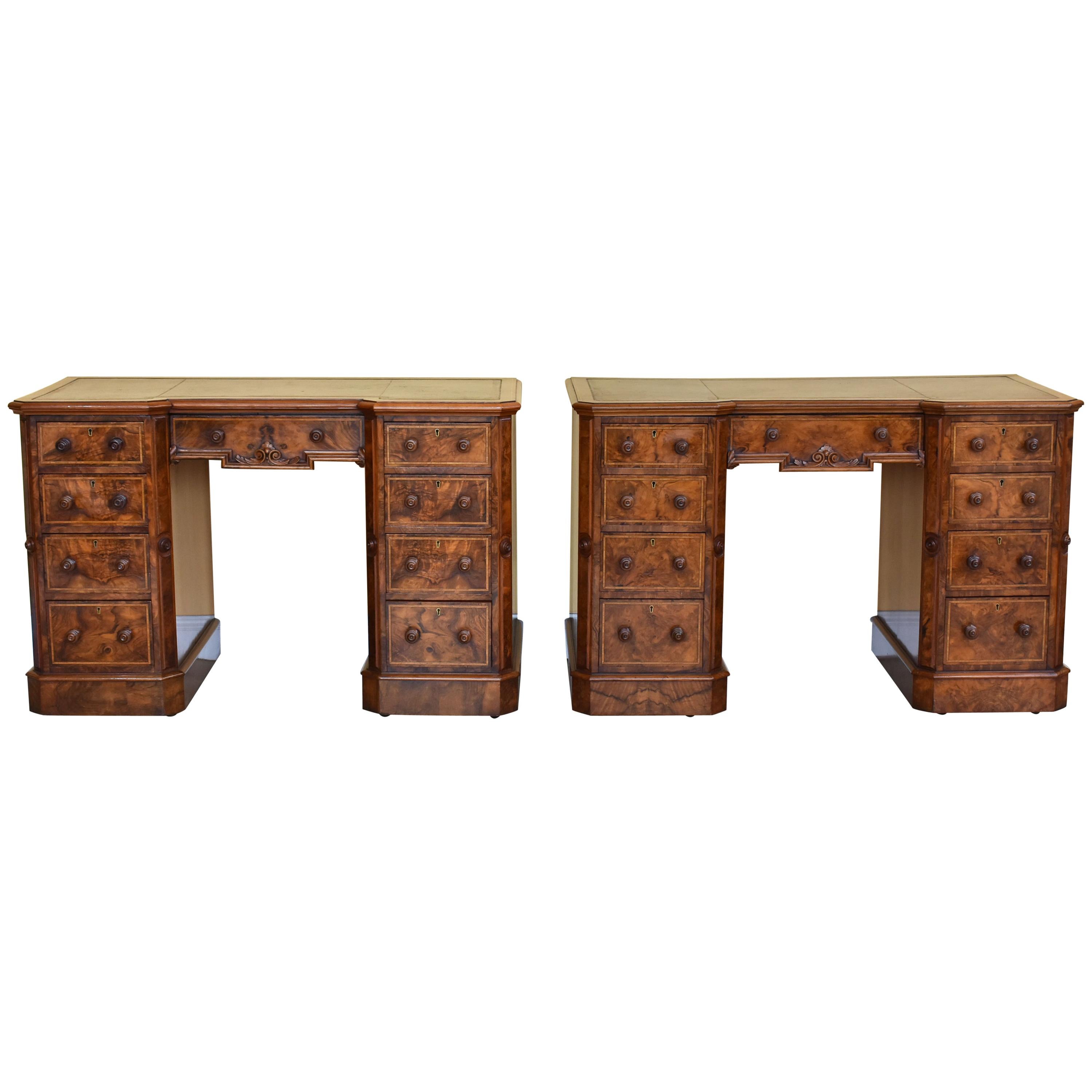 19th Century Victorian Walnut Library Table For Sale at 1stDibs