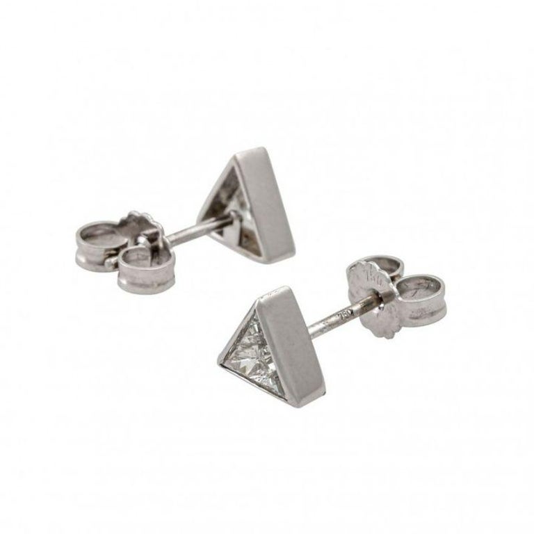 Pair of 2 Diamond Trillion 'Triangle' Stud Earrings For Sale at 1stDibs