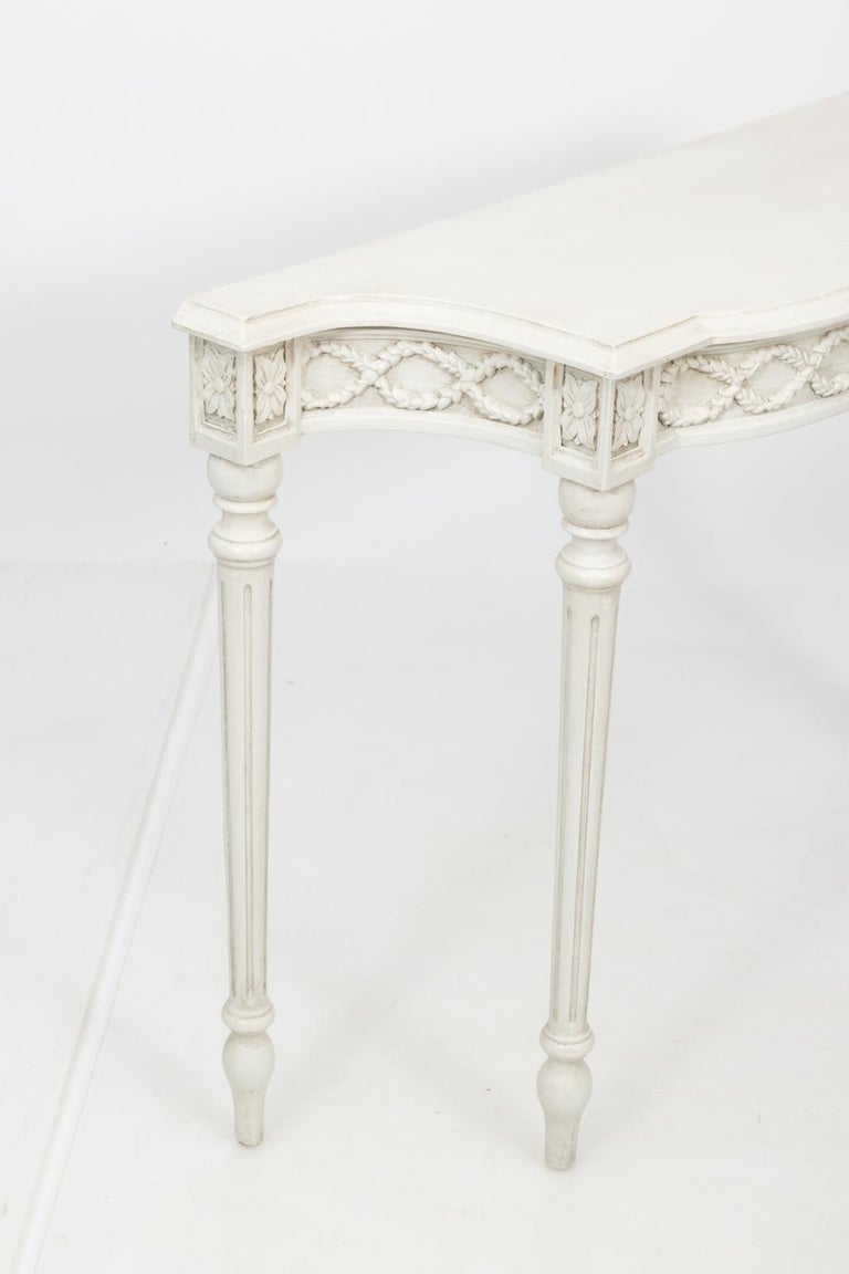 Pair of 20th Century White Neoclassical Consoles at 1stDibs