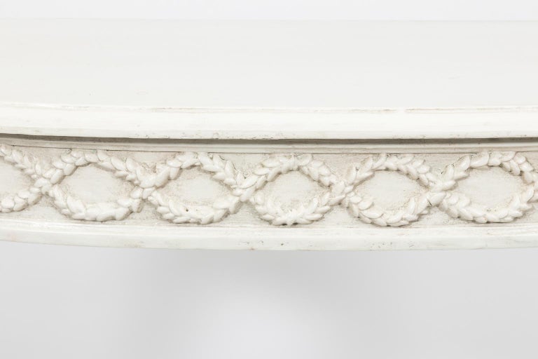 Pair of 20th Century White Neoclassical Consoles at 1stDibs