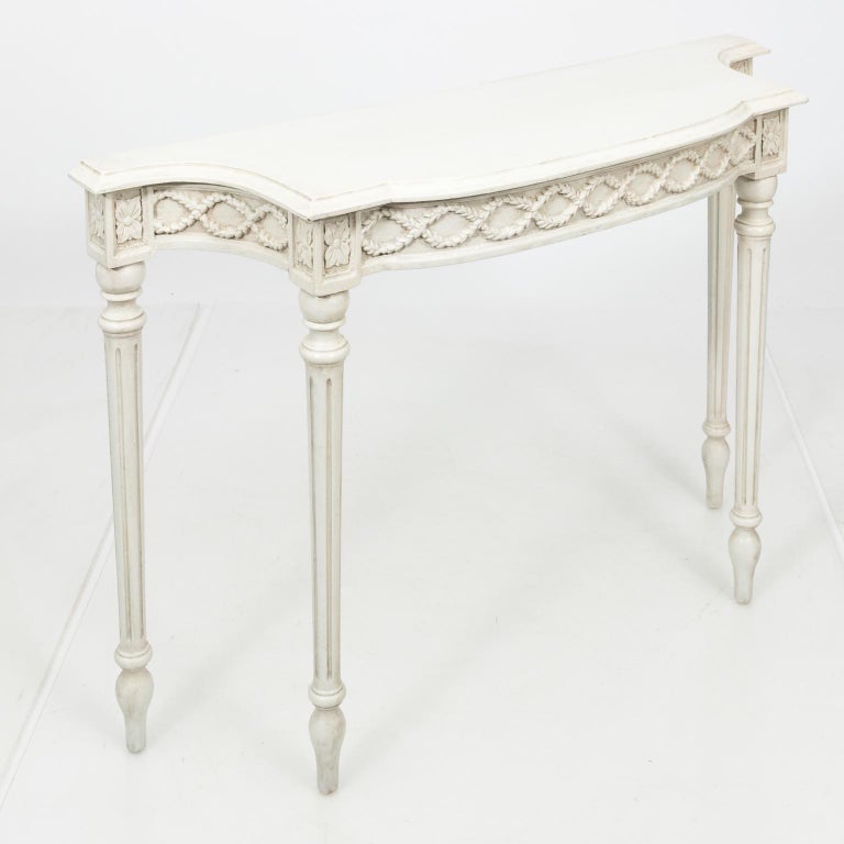 Pair of 20th Century White Neoclassical Consoles at 1stDibs
