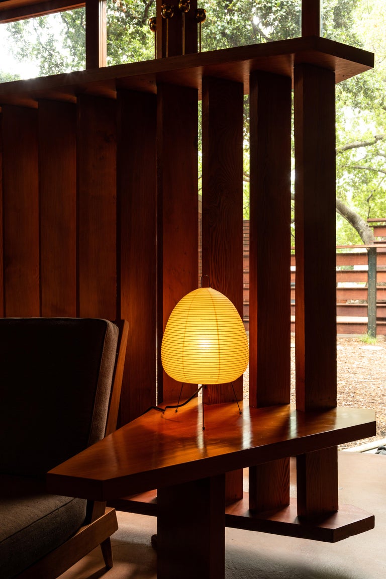 Pair of Akari Model 1A Light Sculptures by Isamu Noguchi at 1stDibs