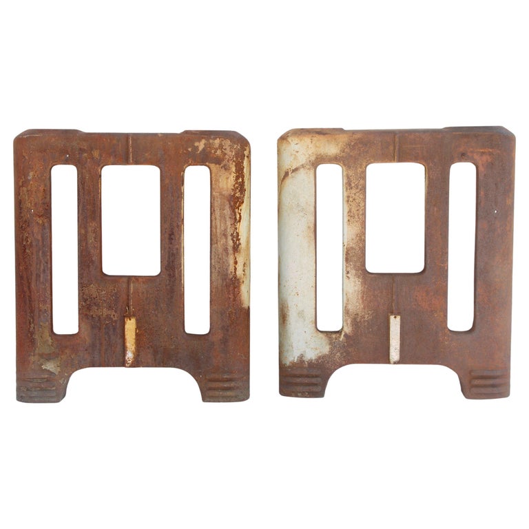 Pair of American Industrial Cast Iron Table Legs, Early 1900s For Sale ...