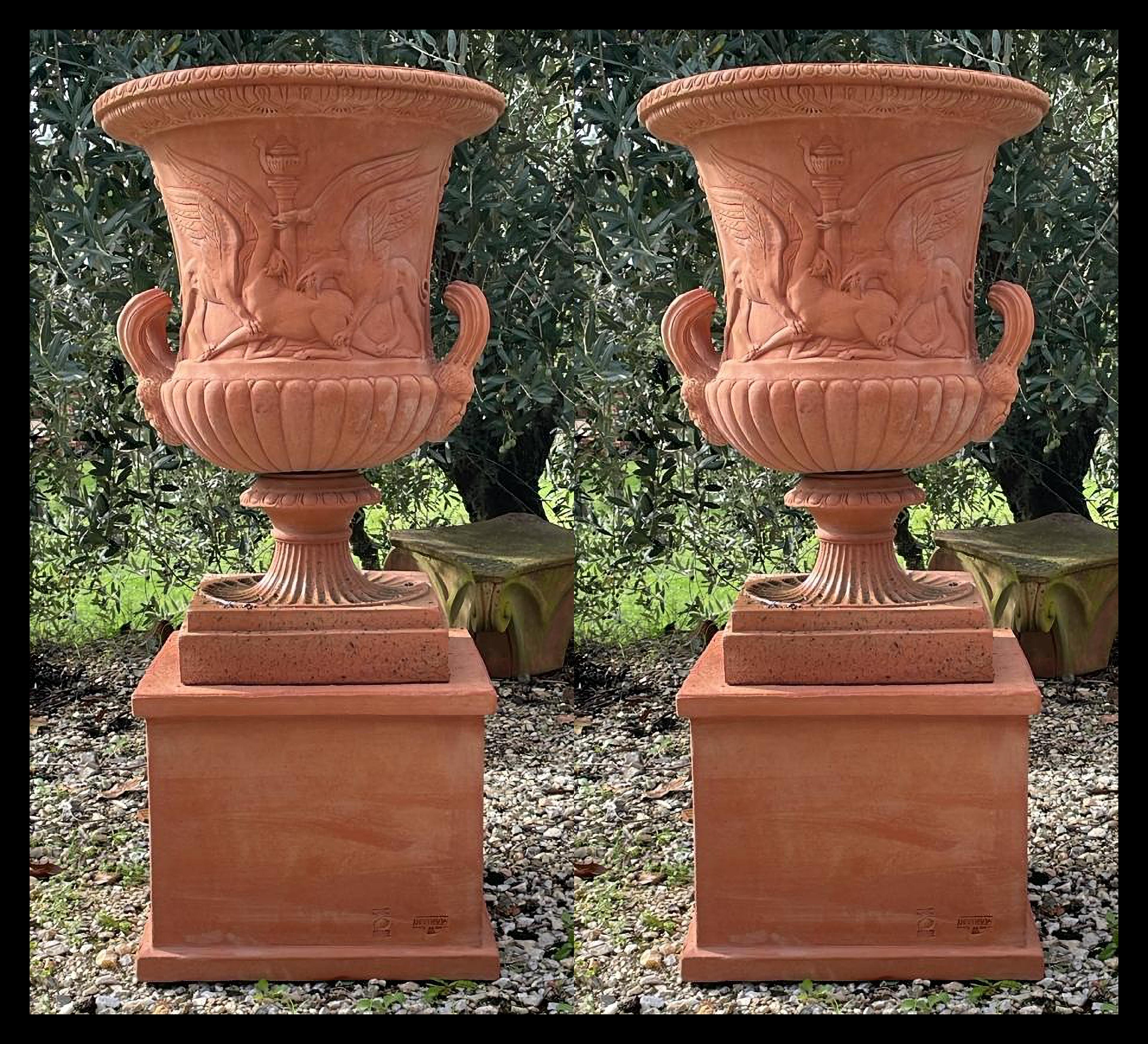 PAIR of Ancient Roman Vase " Fight of The Dragon " end 20th Century H ...