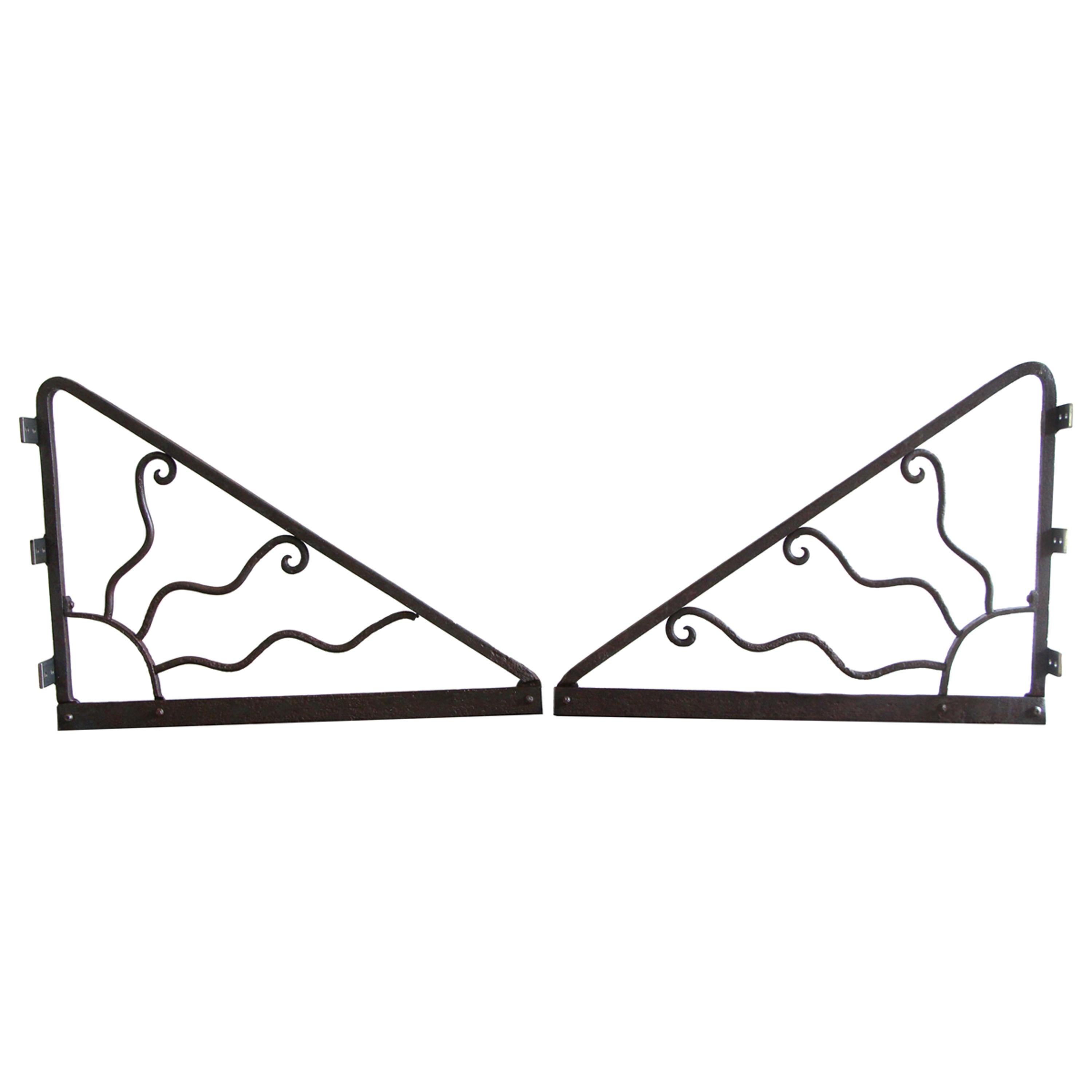 Pair of Antique Cast Iron Sunburst Architectural Brackets For Sale at ...