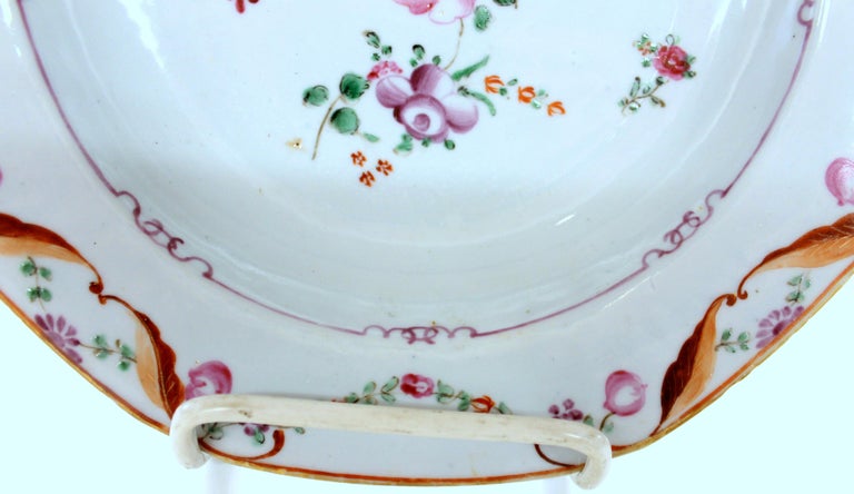Pair of Antique English Late 18th Century "Lowestoft" Porcelain Soup ...