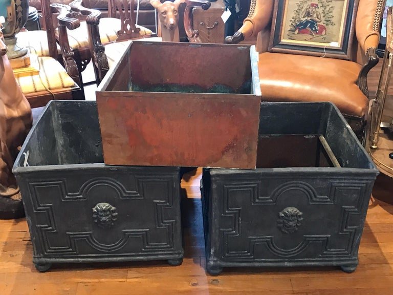 Pair of Antique English Lead Lion Motif Planters For Sale at 1stDibs