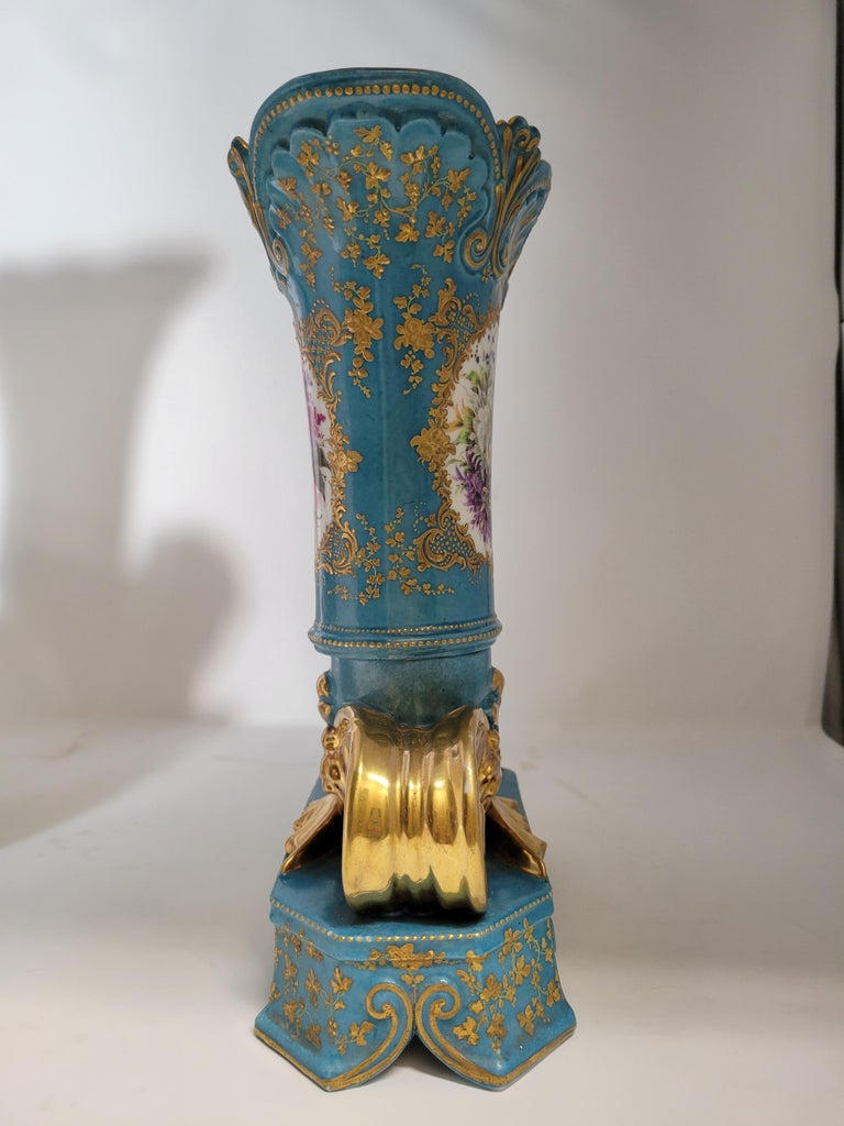 Pair of Antique French Porcelain Vases For Sale at 1stDibs