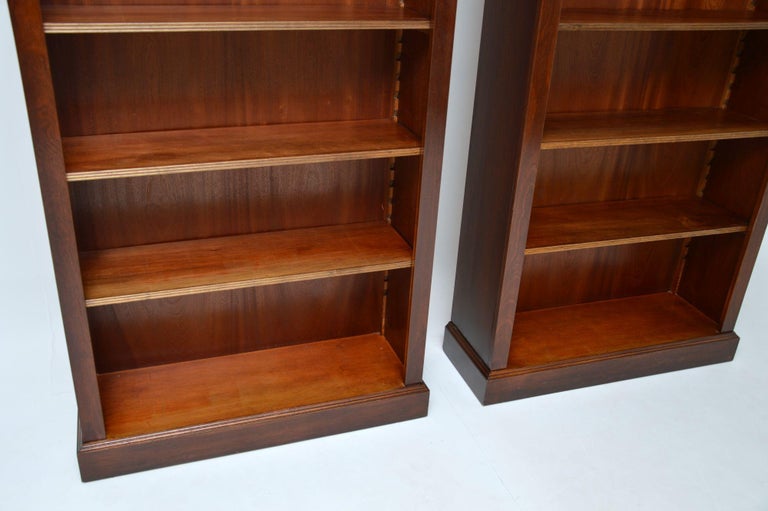 Pair of Antique Sheraton Style Open Bookcases at 1stDibs