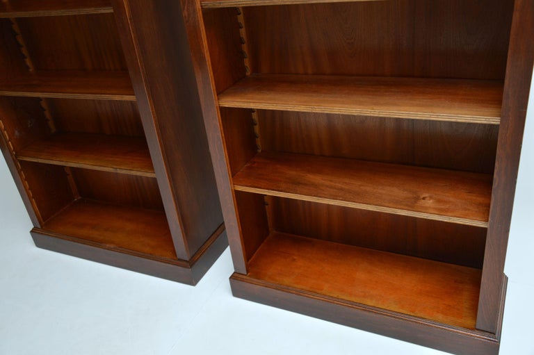 Pair of Antique Sheraton Style Open Bookcases at 1stDibs