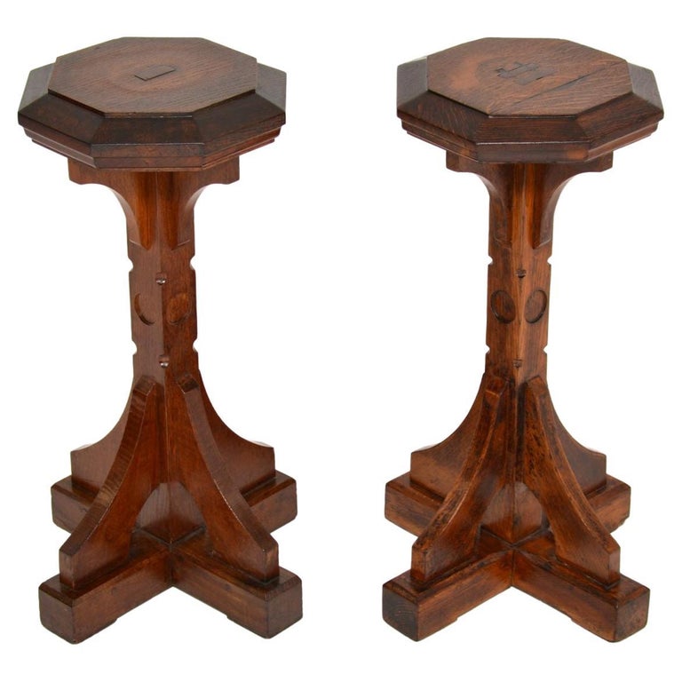 Pair of Antique Solid Oak Pedestal Side Tables at 1stDibs