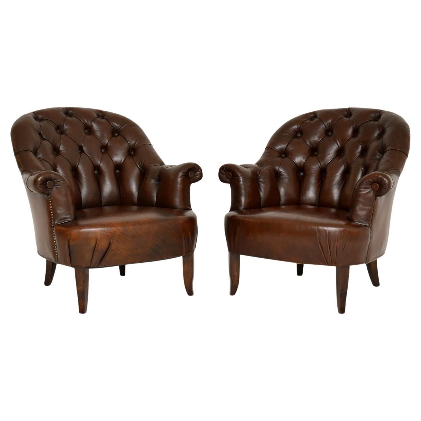 Pair of Antique Victorian Style Deep Buttoned Leather Armchairs at 1stDibs