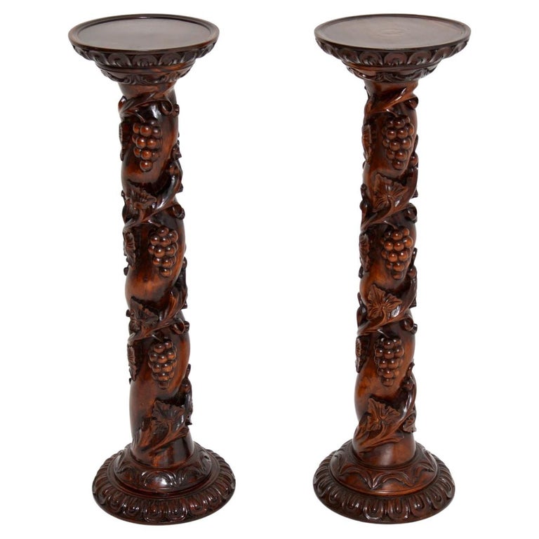 Pair of Antique Victorian Style Columns For Sale at 1stDibs