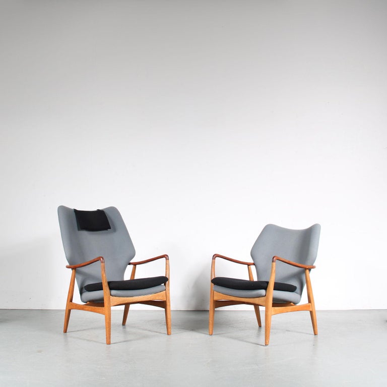 Pair of Arnold Madsen and Henry Schubell Lounge Chairs for Bovenkamp ...