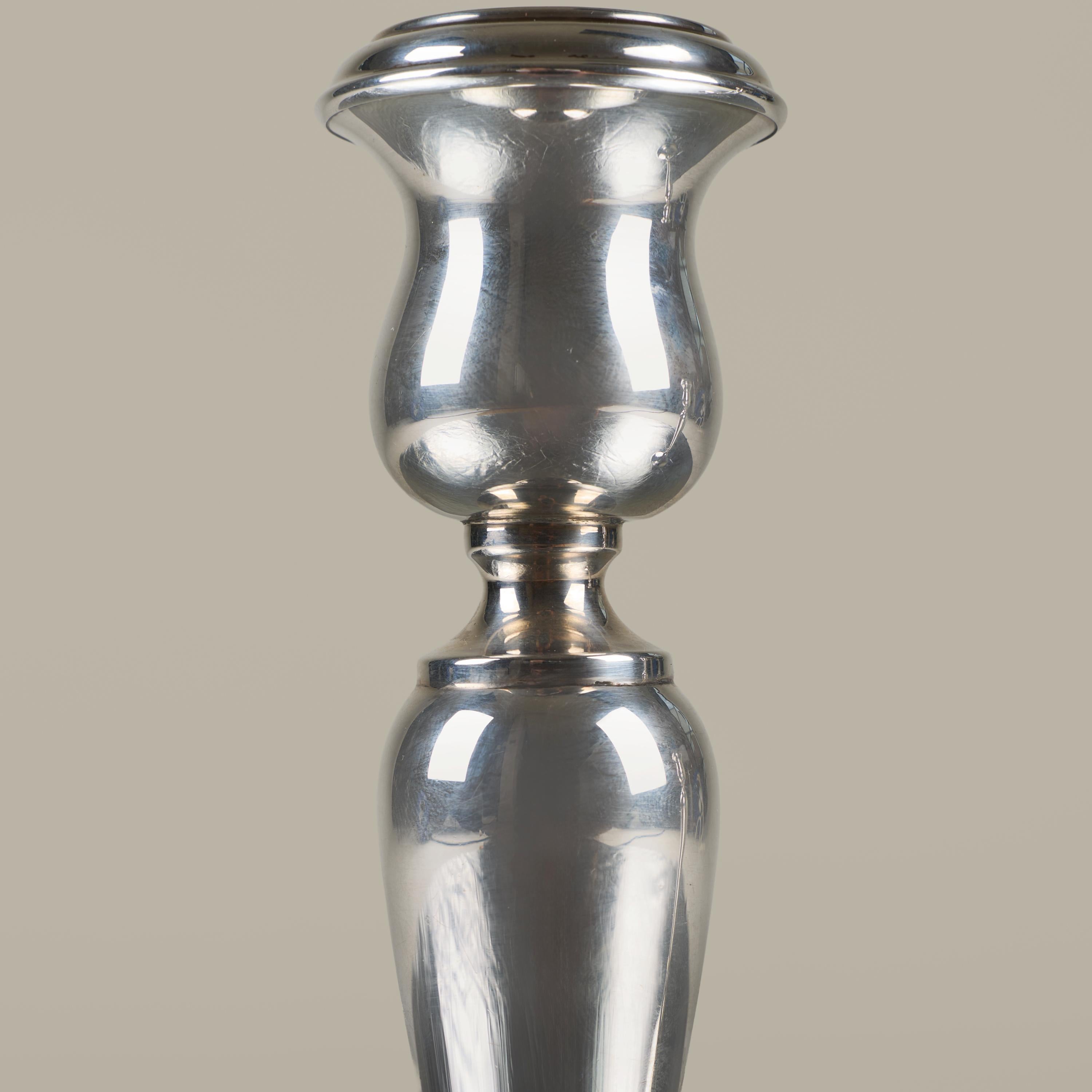 Pair of Art Deco English silver hallmarked candlesticks, 1921 For Sale ...