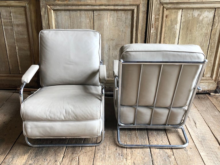 Pair of Gilbert Rohde Lounge Chairs In Chrome and Leather at 1stDibs