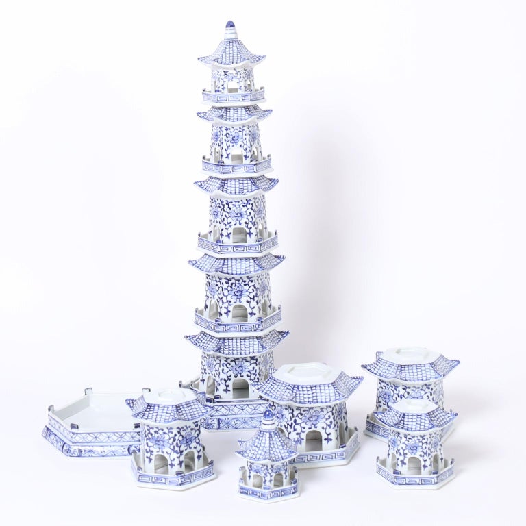 Pair of Blue and White Porcelain Pagoda Towers For Sale at 1stDibs