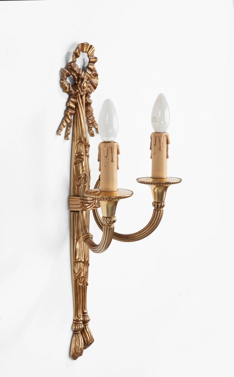 Pair of Bronze Wall Lights in the Manner of Robert Adam For Sale at 1stDibs