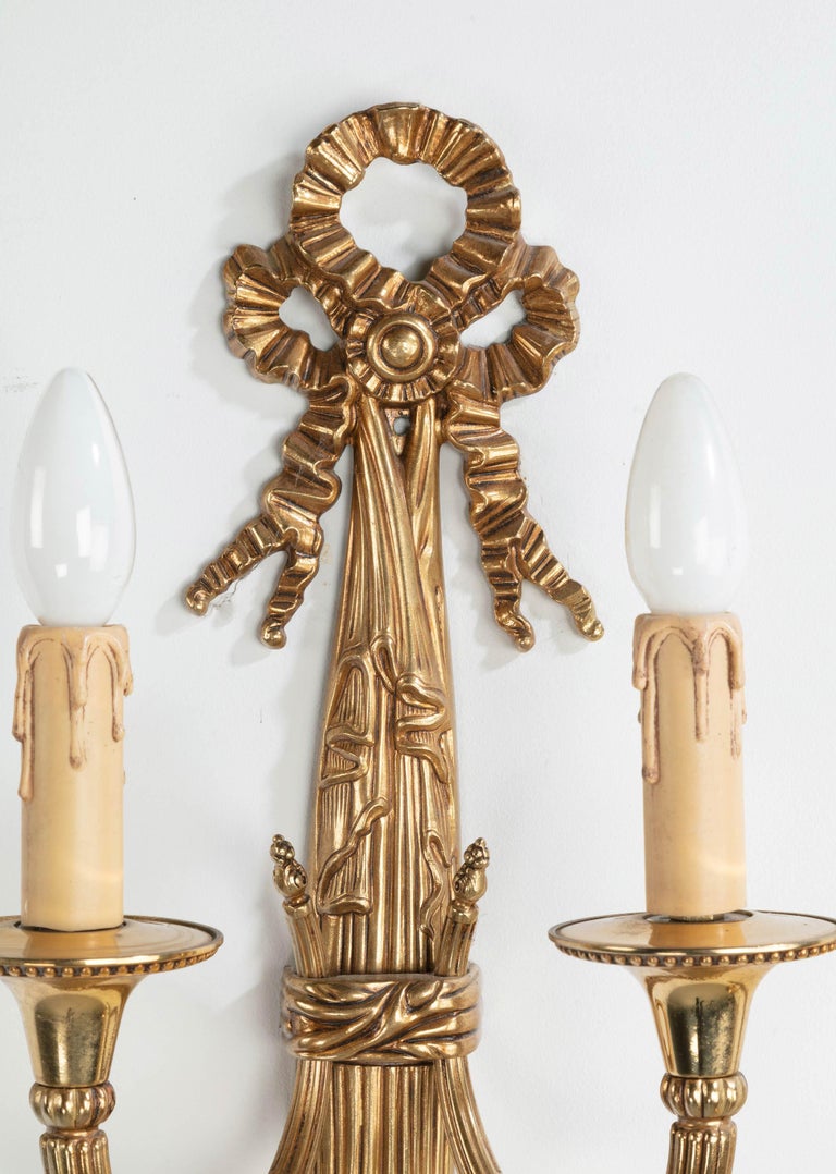 Pair of Bronze Wall Lights in the Manner of Robert Adam For Sale at 1stDibs