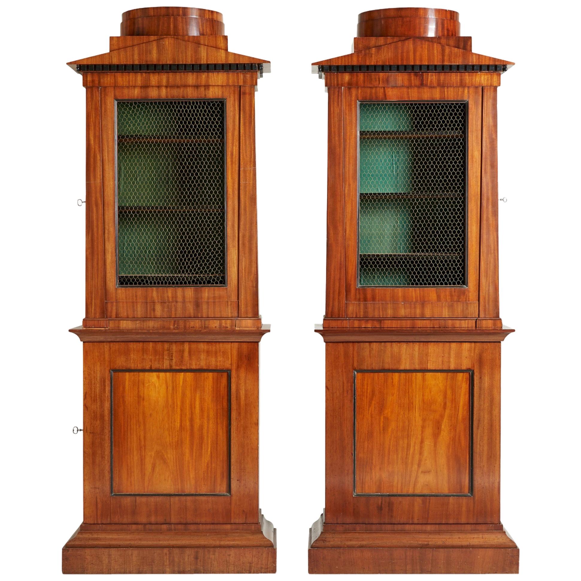 Pair of Porcelain Urns, Empire circa 1800 For Sale at 1stDibs