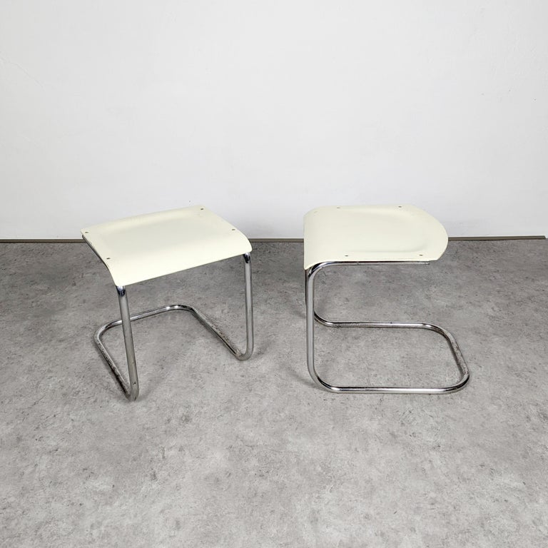 Pair of cantilever tubular steel Bauhaus stools by Mart Stam For Sale ...