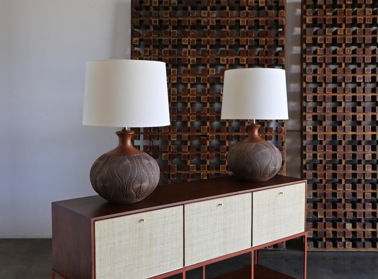 Pair of Ceramic Earthgender Lamps by David Cressey and Robert Maxwell ...