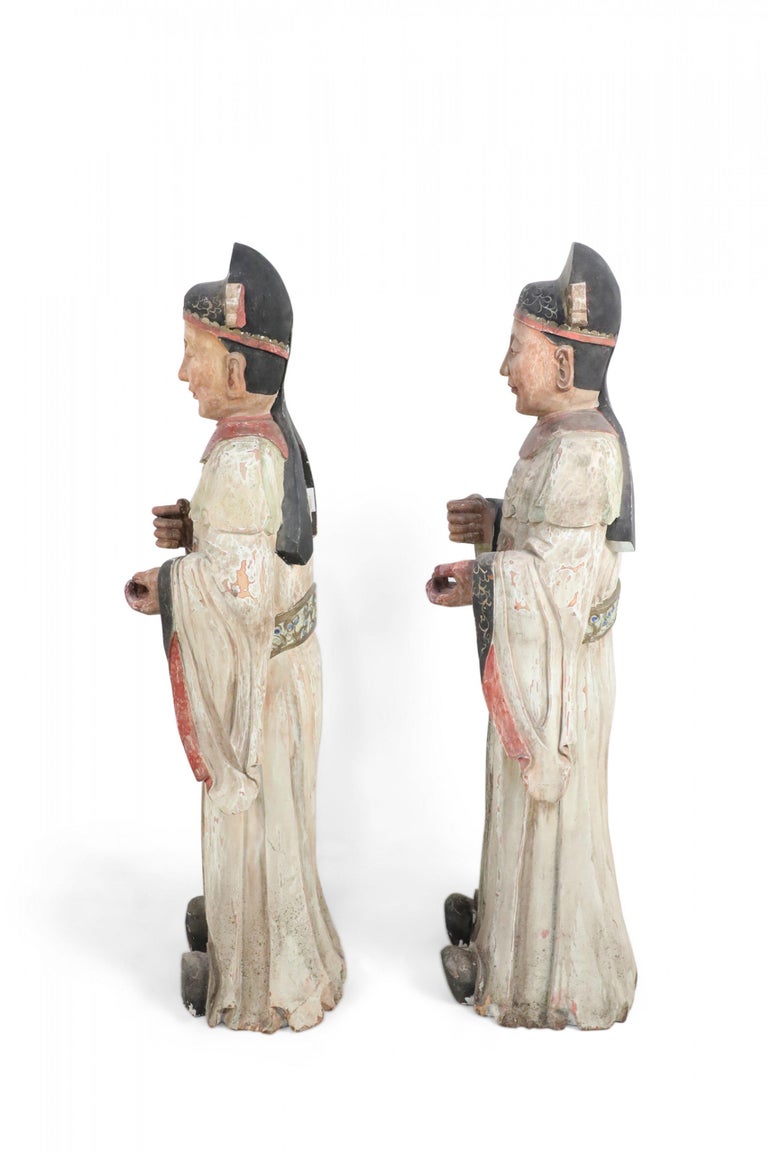 Pair of Chinese Carved Wood Civil Officer Statues For Sale at 1stDibs