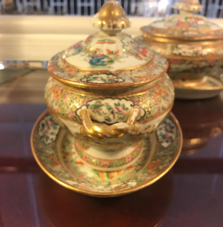Pair of Chinese Export Covered Sauce Tureen with Underplates at 1stDibs