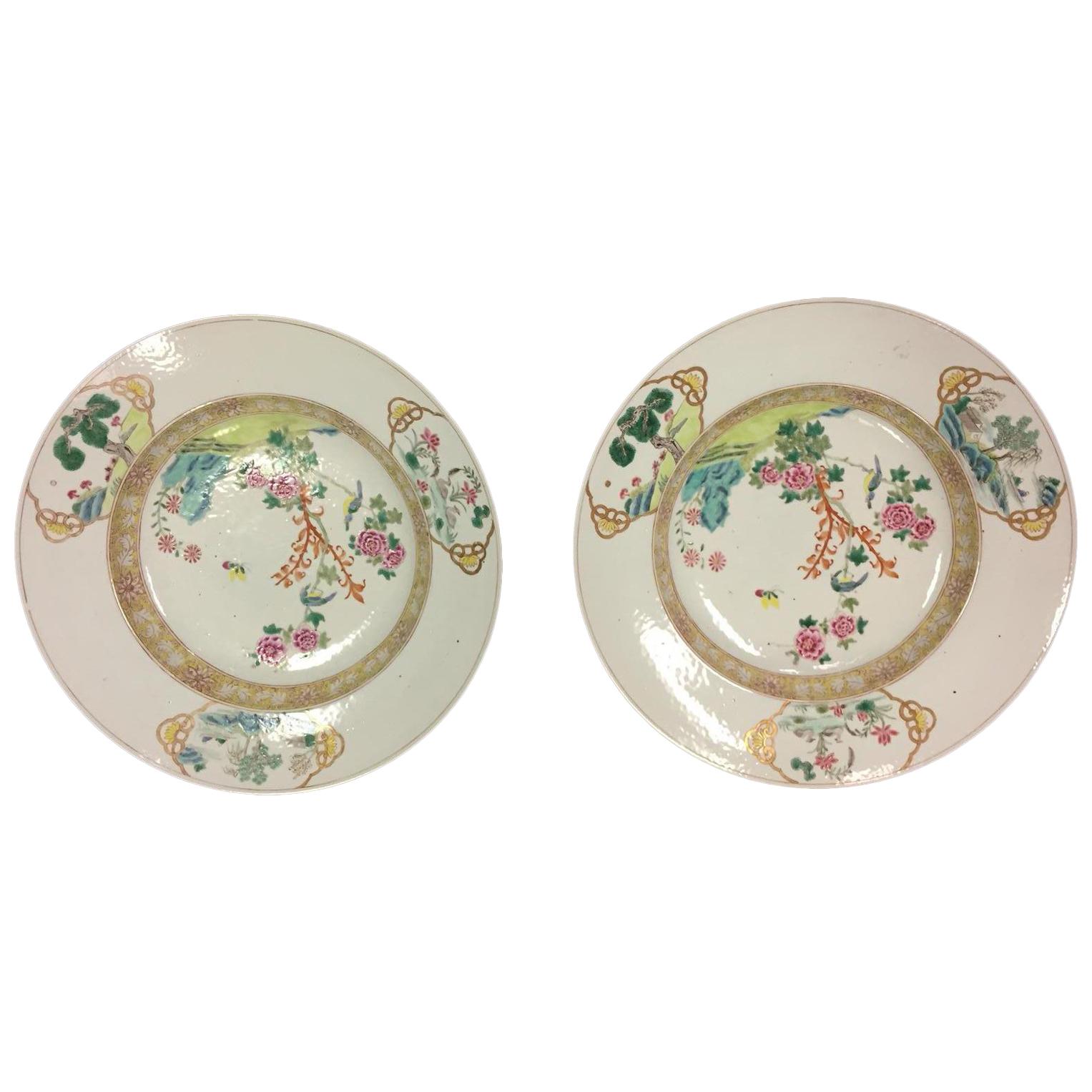 Pair of Chinese Export Porcelain Chargers, 18th Century For Sale at 1stDibs