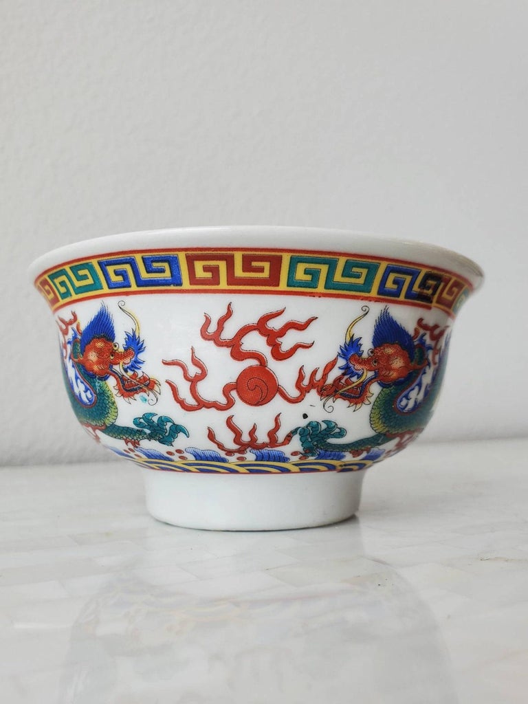 Pair of Chinese Glazed Porcelain Dragon Wucai Bowls For Sale at 1stDibs