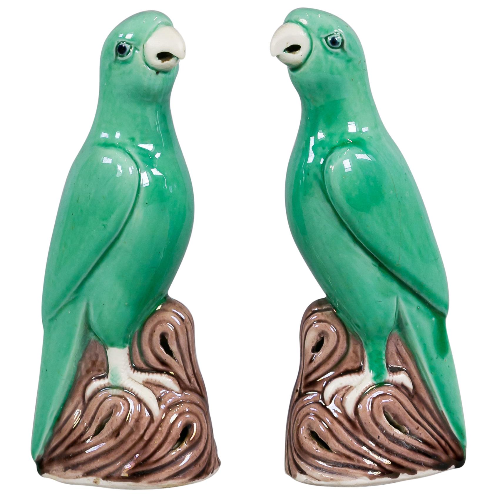Pair of French Porcelain Parrots For Sale at 1stDibs