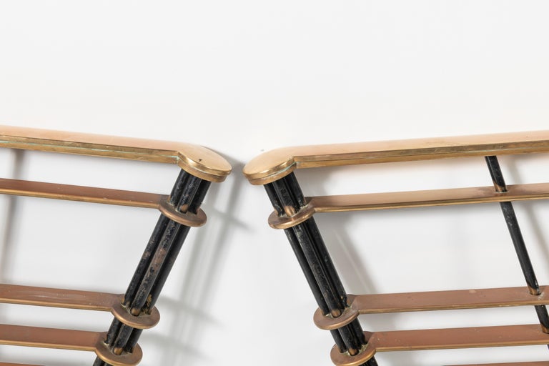 Pair of Classic 1930s Bronze Art Deco Entrance Railings For Sale at 1stDibs