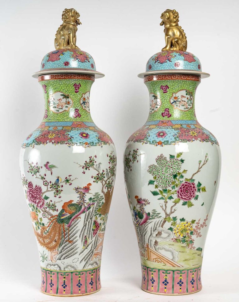 Pair of Covered Vases, Samson, 20th Century For Sale at 1stDibs