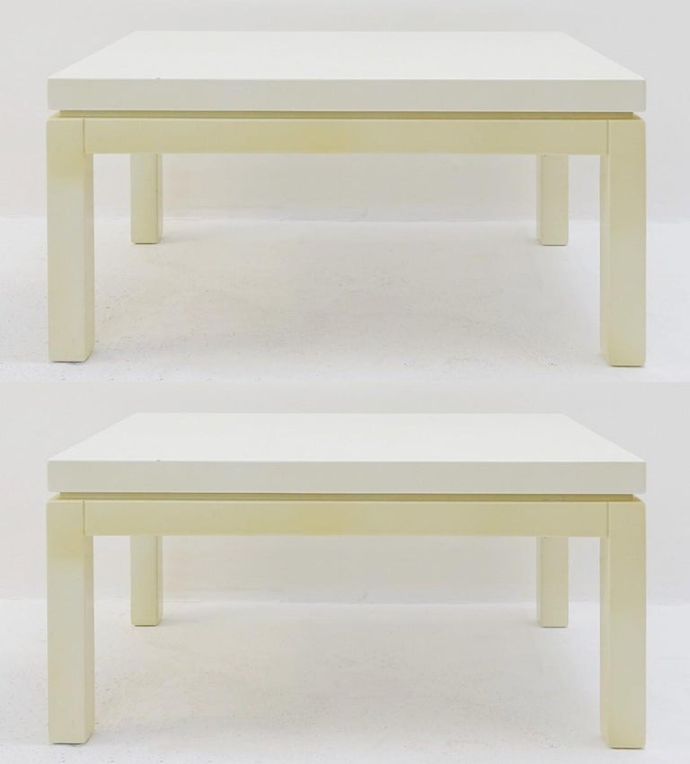 Pair of Cream White Lacquered End Tables For Sale at 1stDibs
