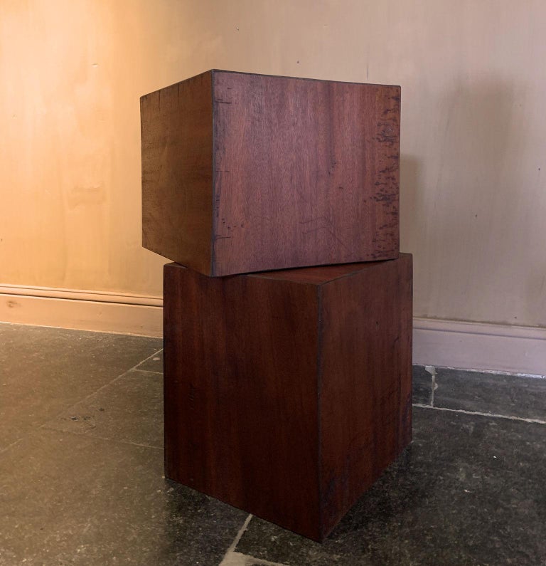 Pair of Cubes Sidetables in Reclaimed Red hardwood For Sale at 1stDibs