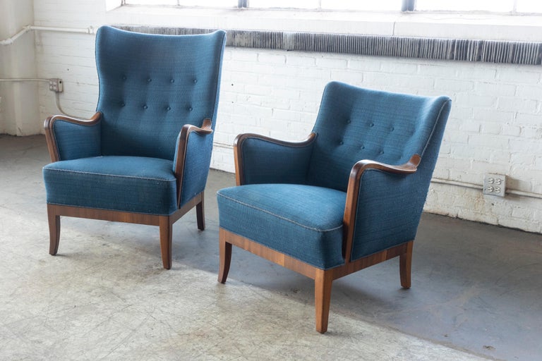 Pair of Danish Midcentury Lounge Chairs with Walnut Frames and Legs For ...