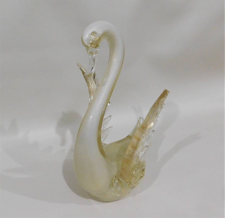 Pair Of Decorative Murano Italian Art Glass Swans With Gold Flecks For Sale At 1stdibs Vintage