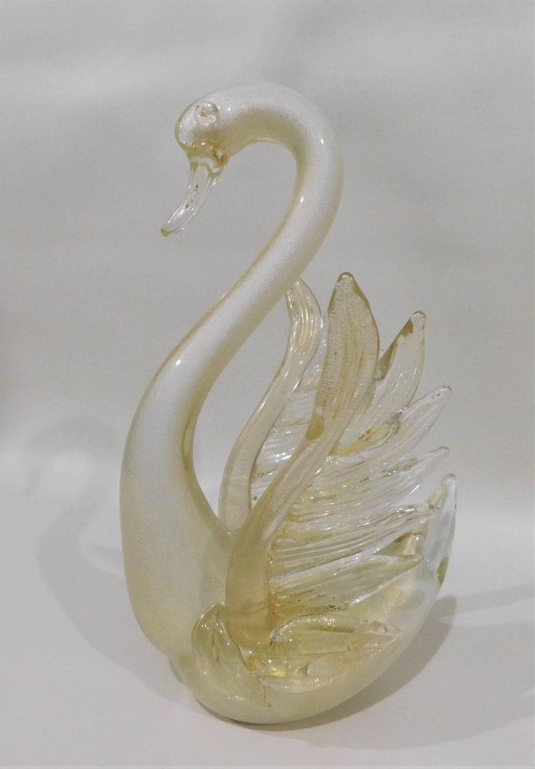Pair Of Decorative Murano Italian Art Glass Swans With Gold Flecks For Sale At 1stdibs Vintage