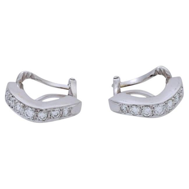 Pair of Ear Clips with 28 Diamonds For Sale at 1stDibs