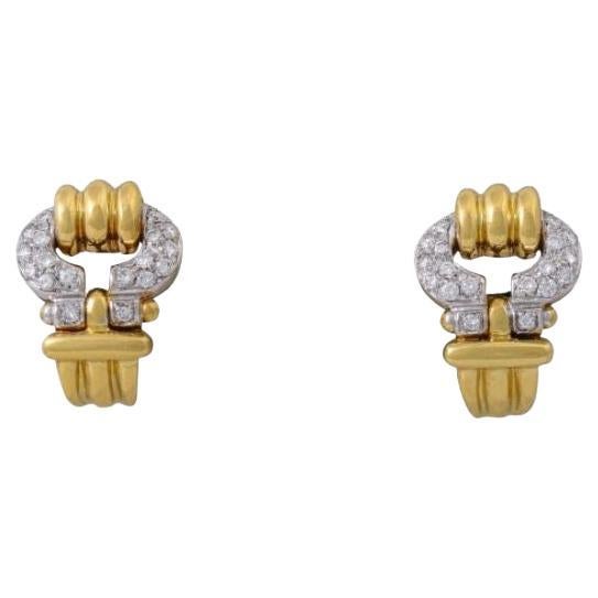 Pair of Ear Clips with 28 Diamonds For Sale at 1stDibs